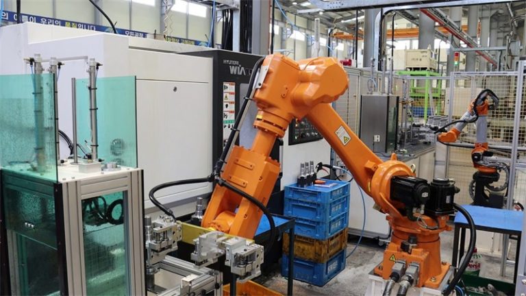 CNC Robots - CNC Machining and Automation Robots In 2024