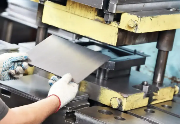 Hemming Lembaran Logam - Manfaat, Cara Kerja, dan Jenis Hem